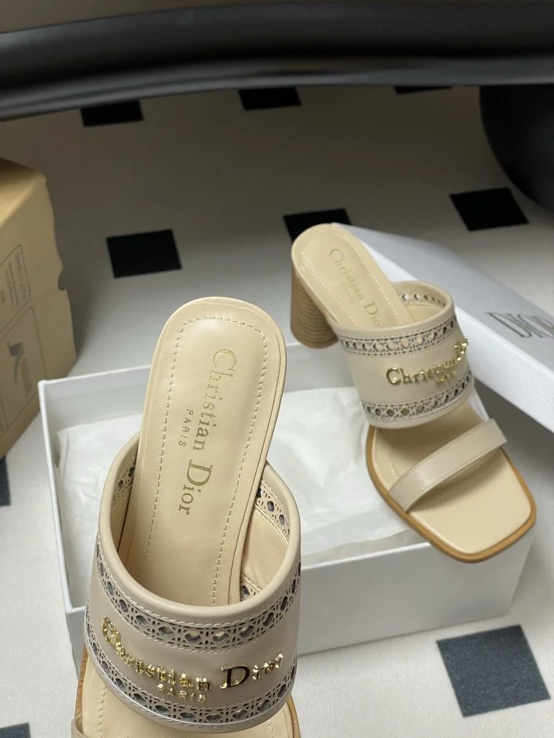 Inexpensive Christian Dior Slippers