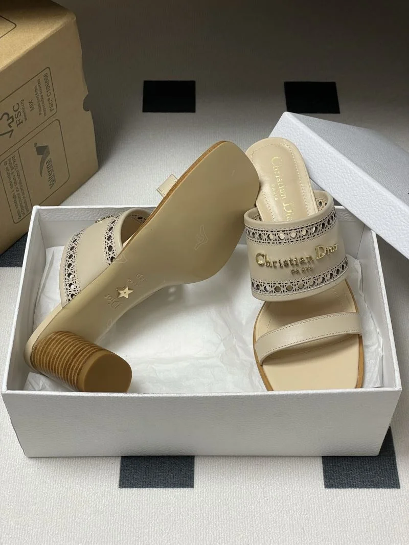 Inexpensive Christian Dior Slippers