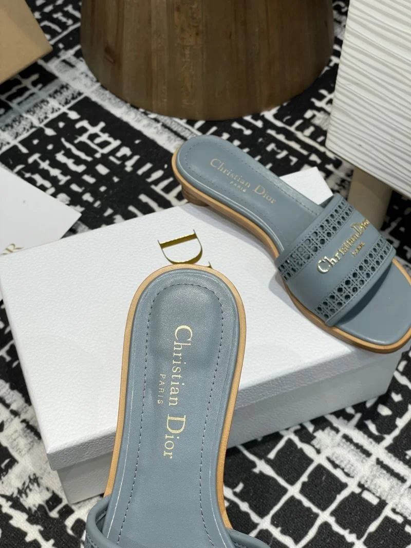 1:1 copy Christian Dior Slippers