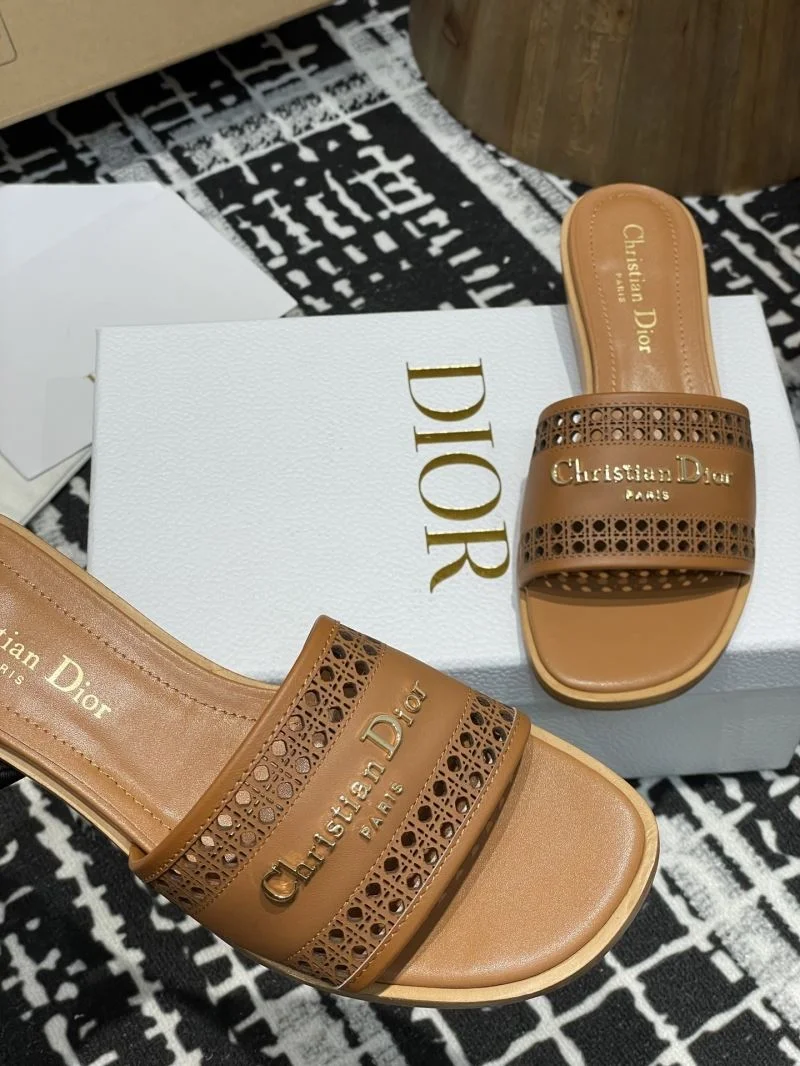 Inexpensive Christian Dior Slippers