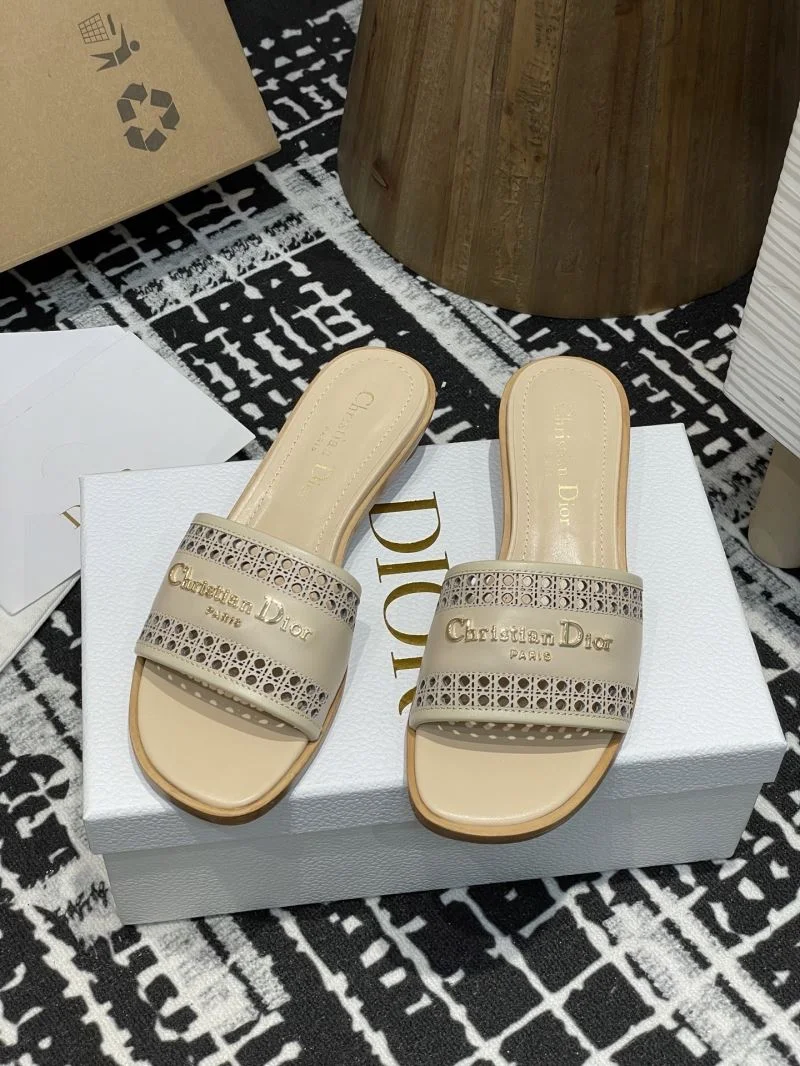 Bargain Christian Dior Slippers