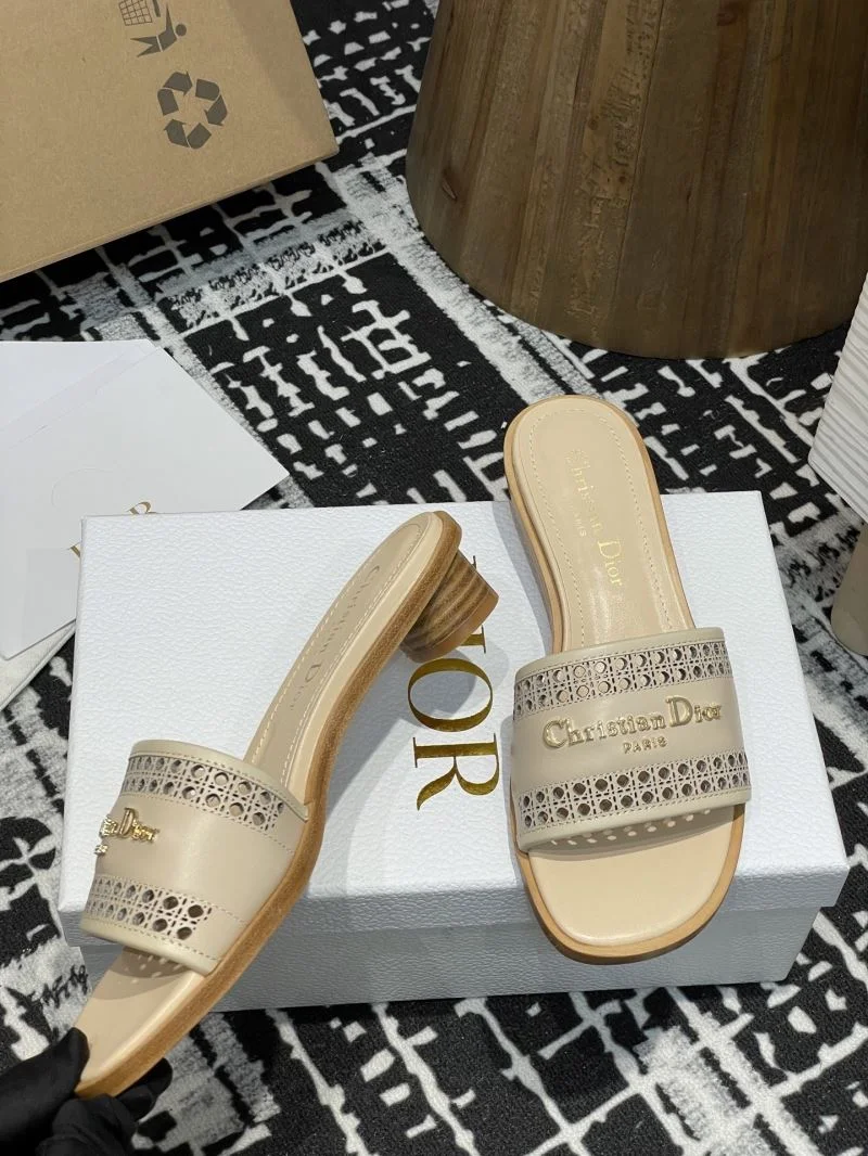 Bargain Christian Dior Slippers