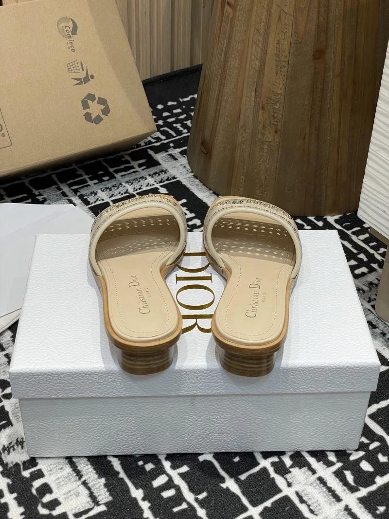 Bargain Christian Dior Slippers