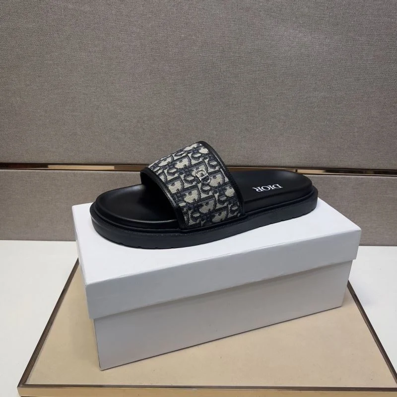 Accurate model Christian Dior Slippers