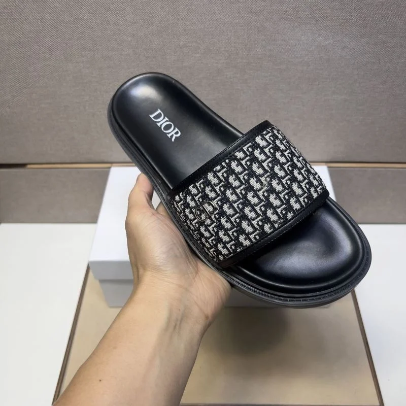 Bargain Christian Dior Slippers