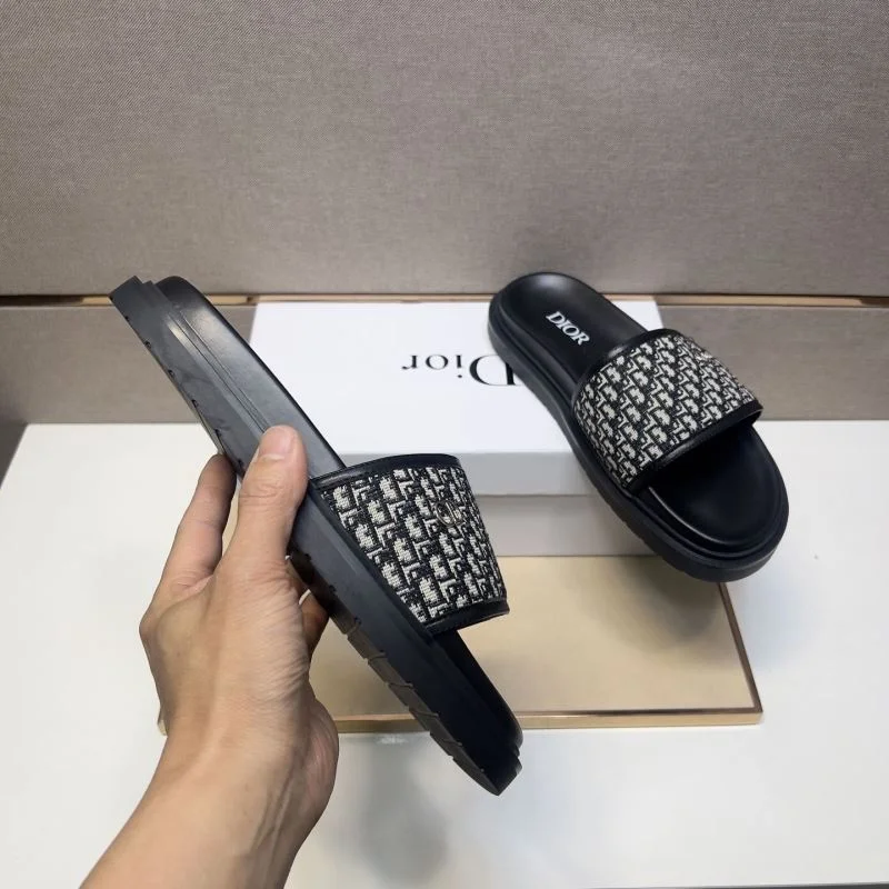 Bargain Christian Dior Slippers