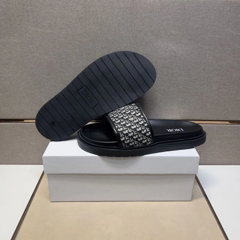 Bargain Christian Dior Slippers