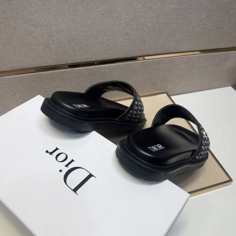 Bargain Christian Dior Slippers