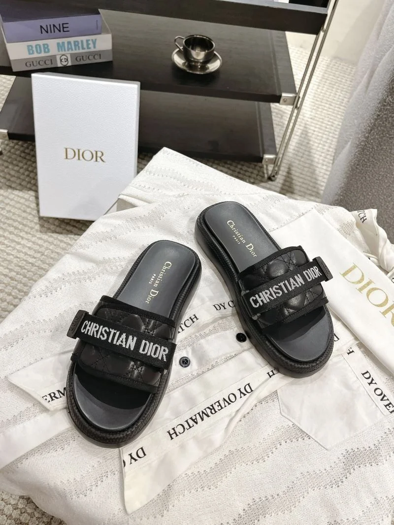 Precise copy Christian Dior Slippers