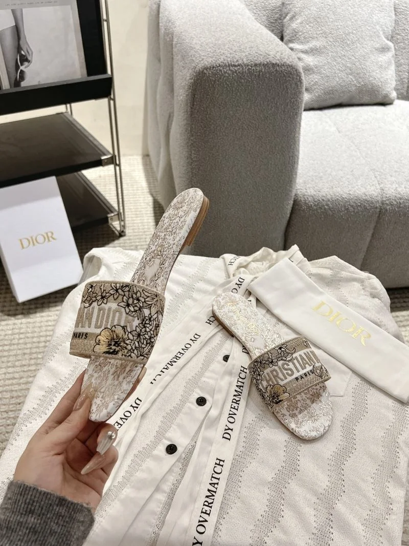 1:1 copy Christian Dior Slippers