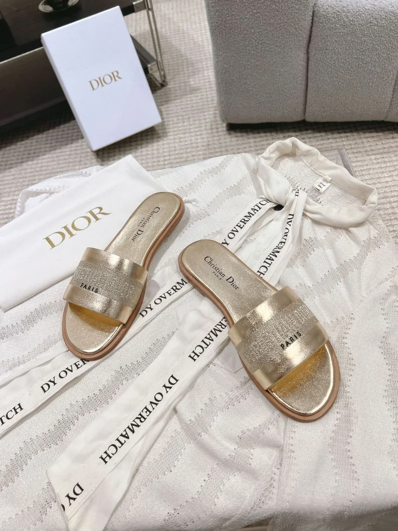 Top match Christian Dior Slippers
