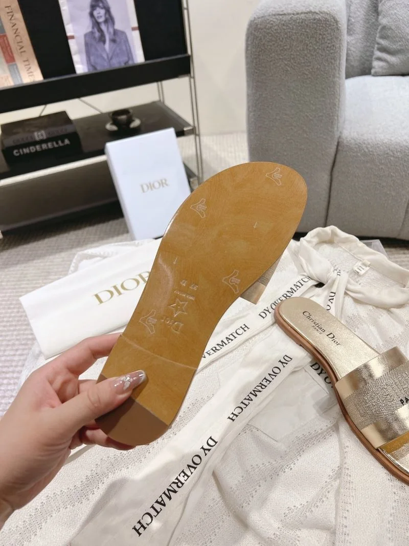 Top match Christian Dior Slippers