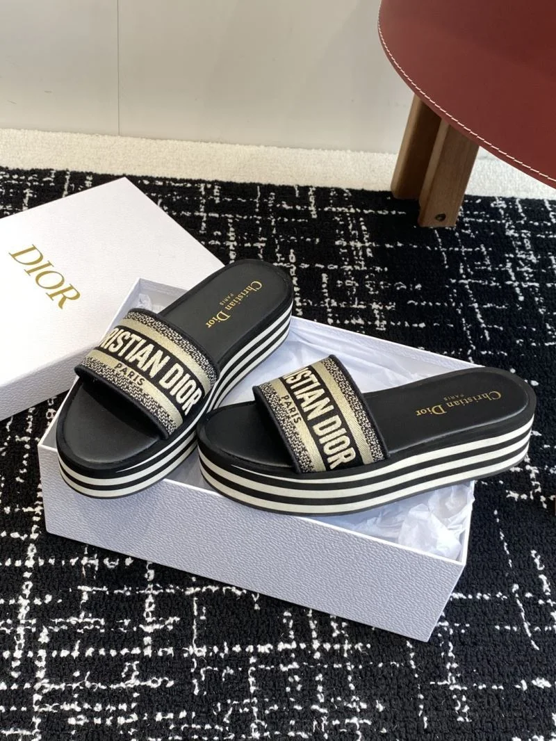 Exact replica Christian Dior Slippers