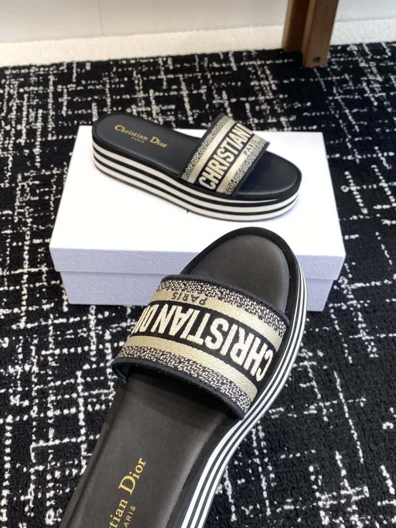 Exact replica Christian Dior Slippers