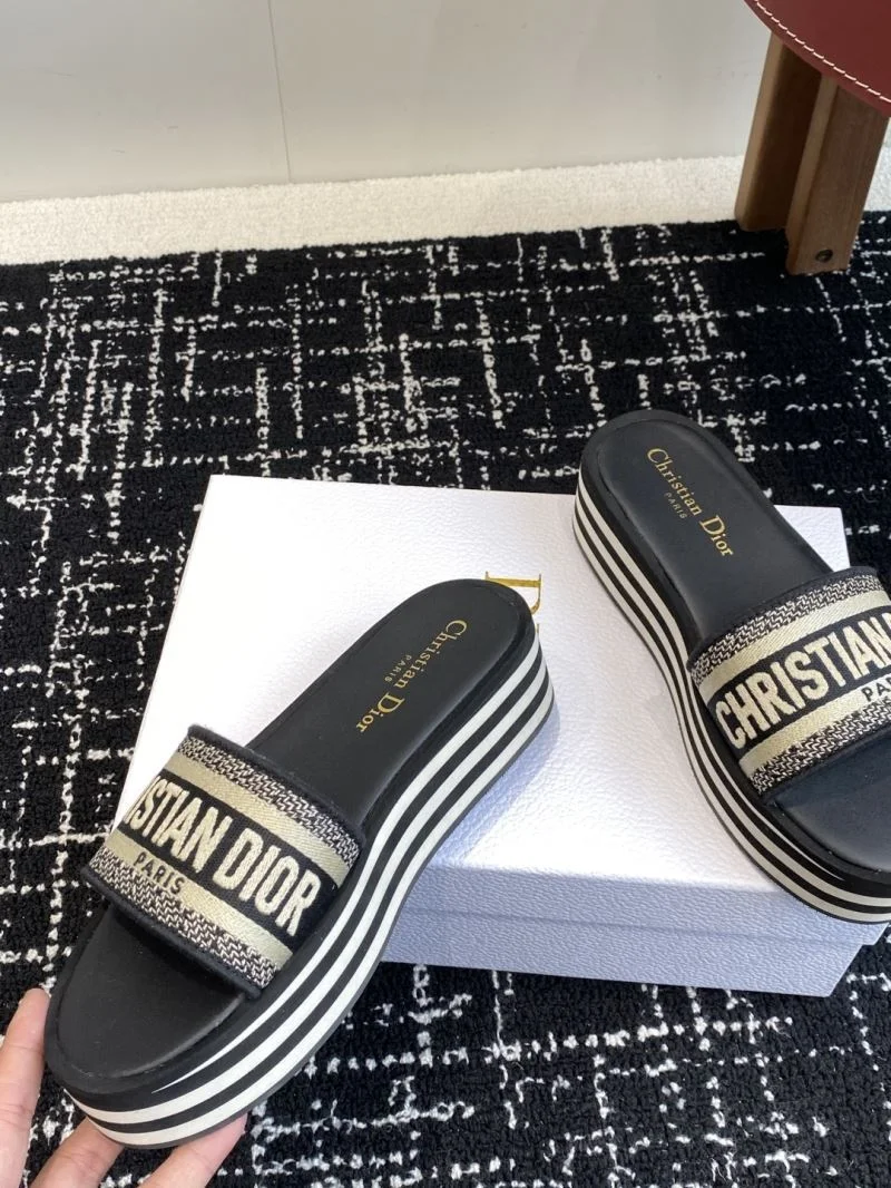 Exact replica Christian Dior Slippers