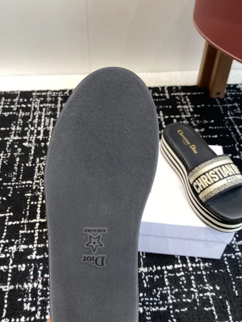 Exact replica Christian Dior Slippers