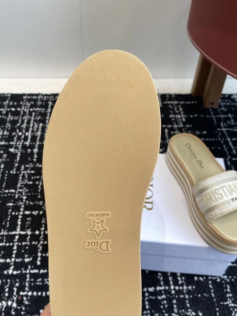 Precise copy Christian Dior Slippers