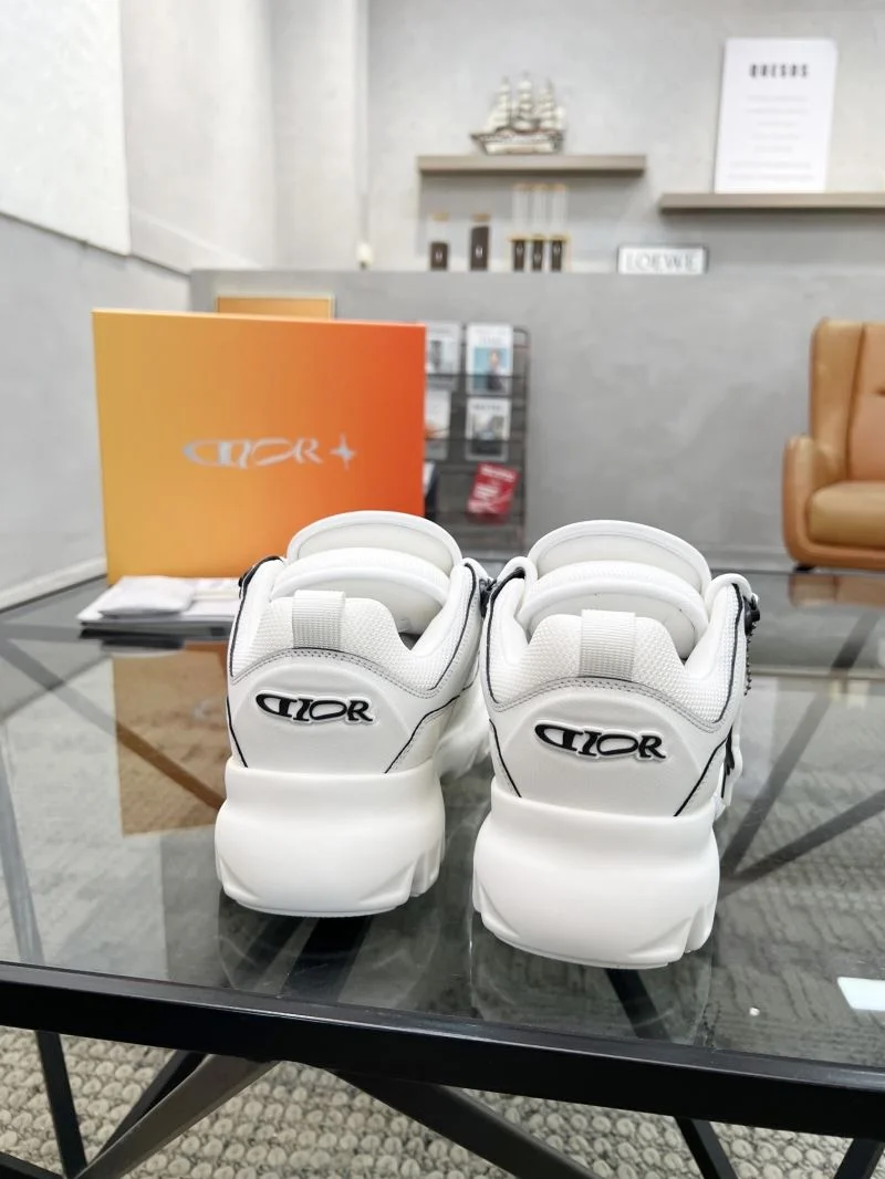 Exact replica Christian Dior Sneaker