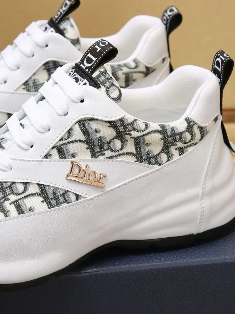 Real Christian Dior Sneaker