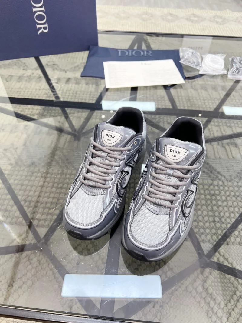 Discounted Christian Dior Sneaker
