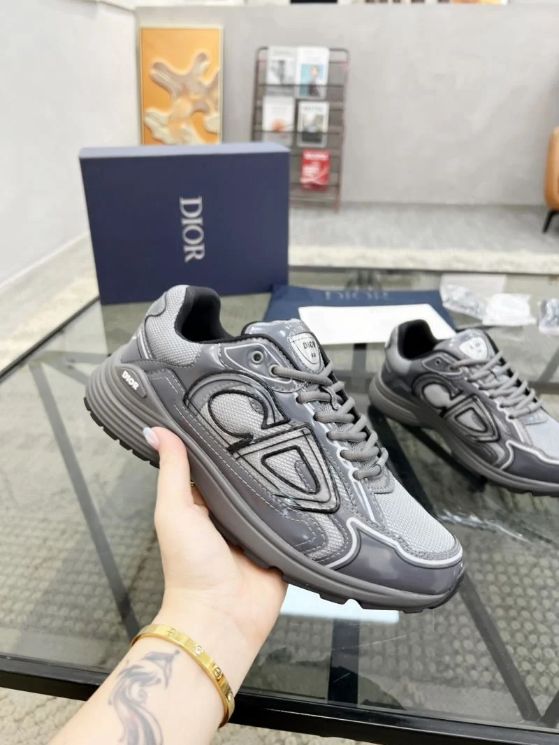 Discounted Christian Dior Sneaker