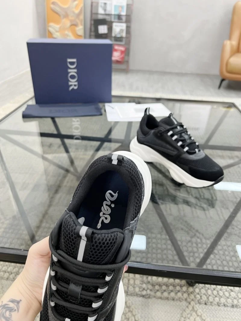 Precise copy Christian Dior Sneaker