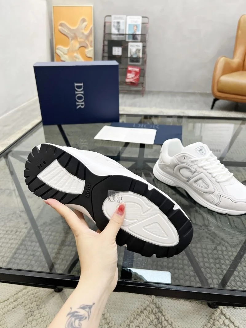 Precise copy Christian Dior Sneaker