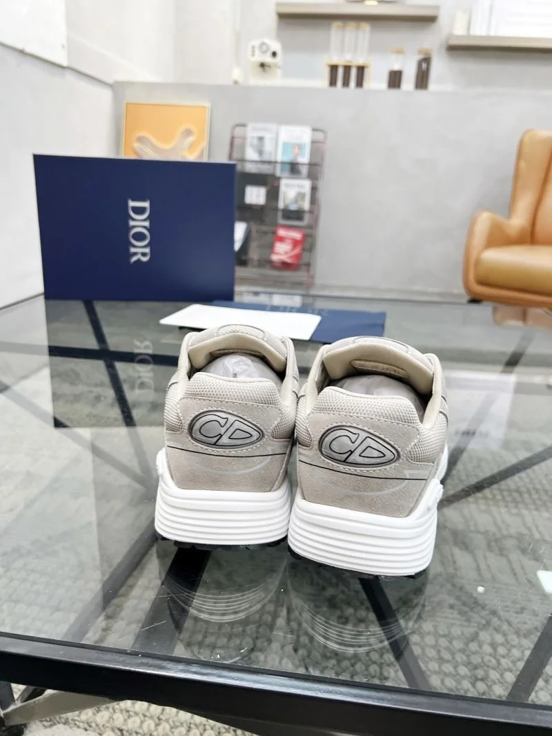 Low-cost Christian Dior Sneaker