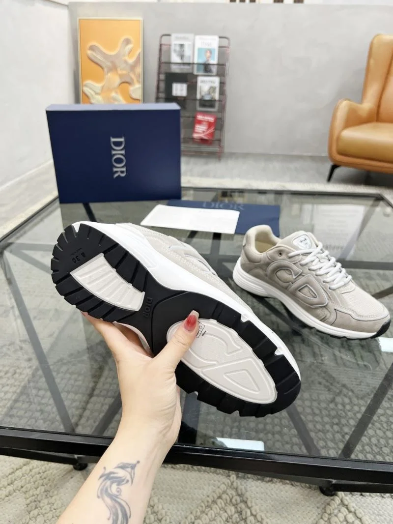 Low-cost Christian Dior Sneaker