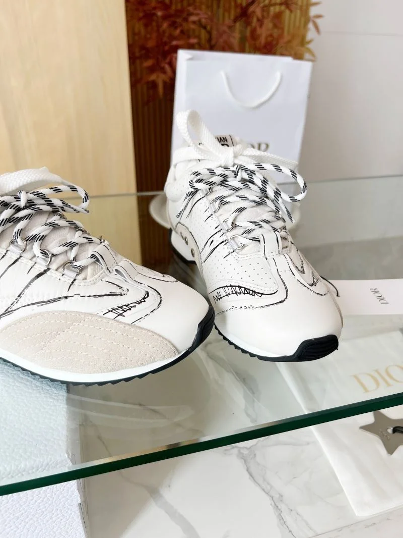 Budget-friendly Christian Dior Sneaker