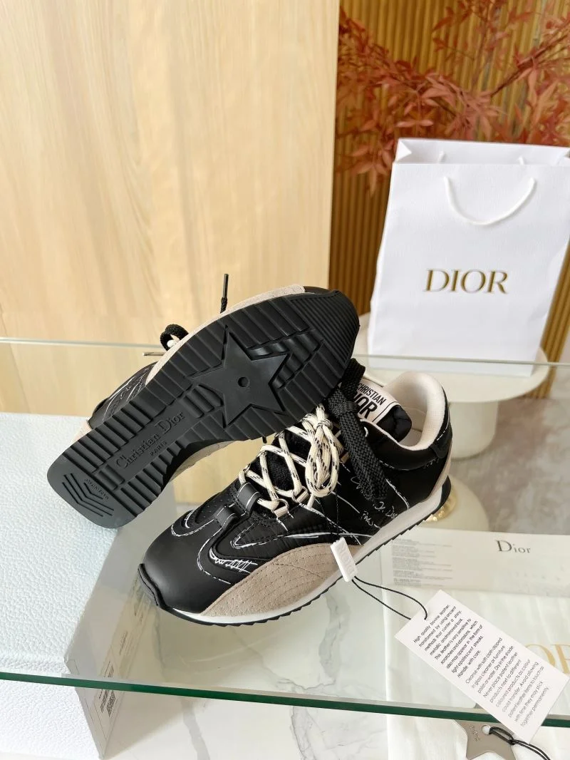 Discounted Christian Dior Sneaker
