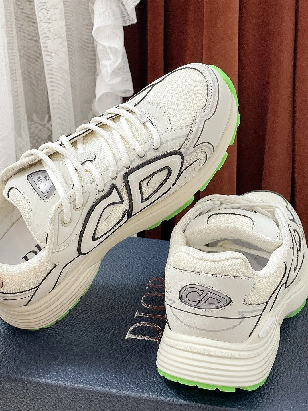 1:1 copy Christian Dior Sneaker