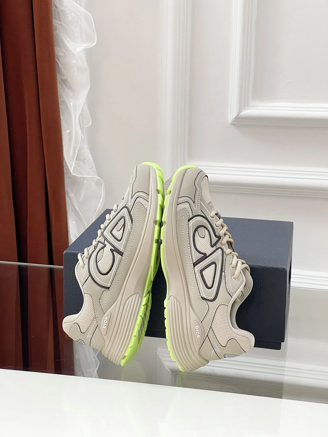Bargain Christian Dior Sneaker