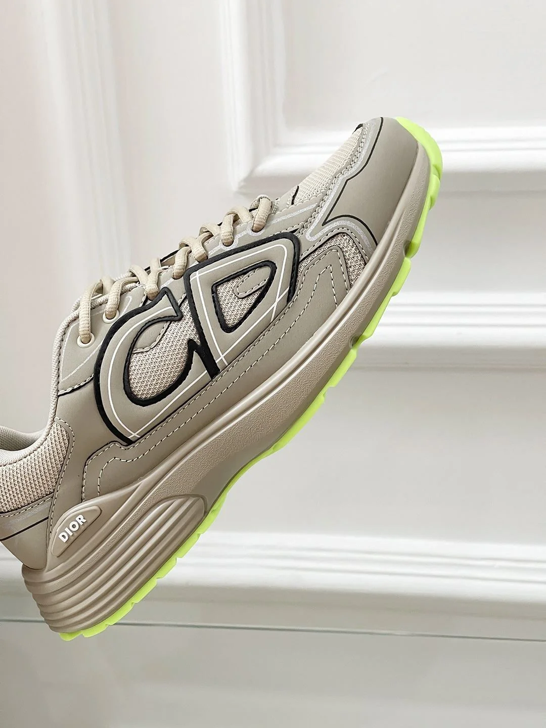Bargain Christian Dior Sneaker