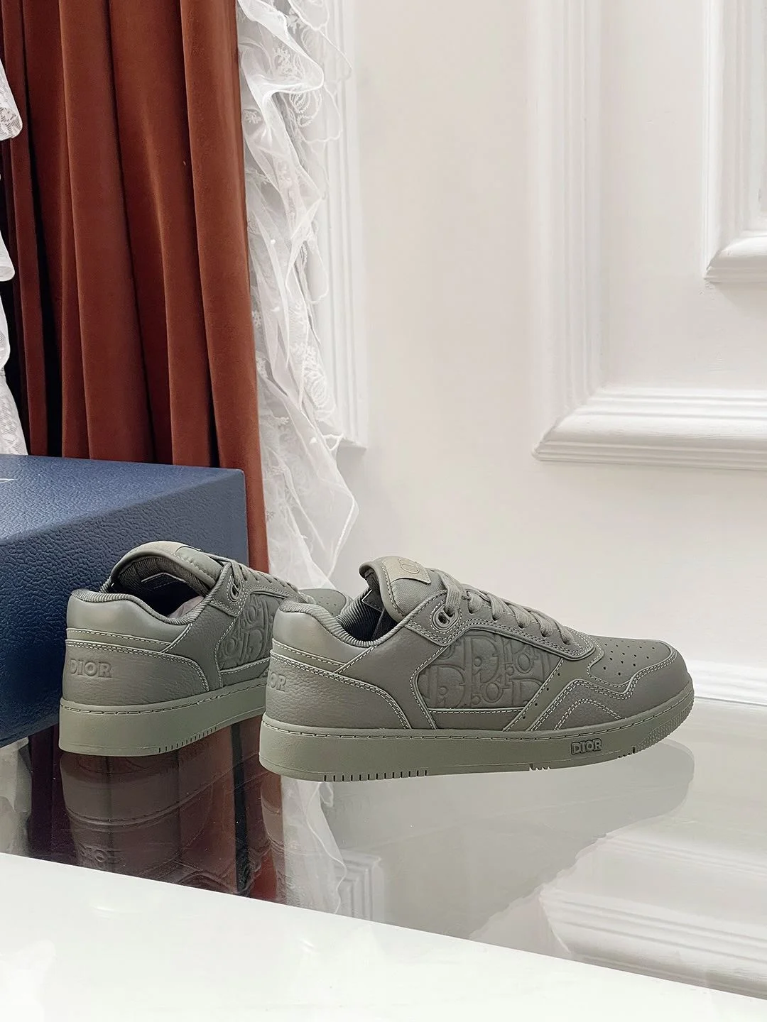 Brand-authenticated Christian Dior Sneaker