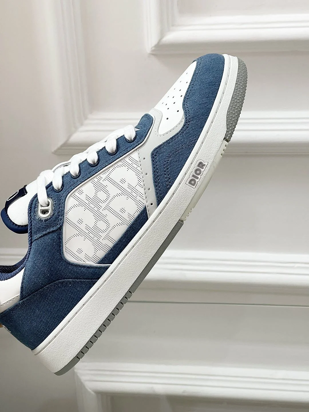 Real Christian Dior Sneaker