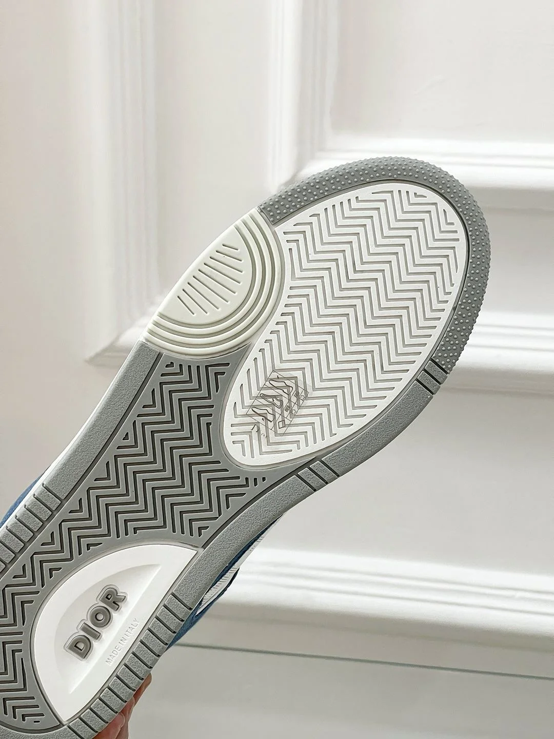 Real Christian Dior Sneaker