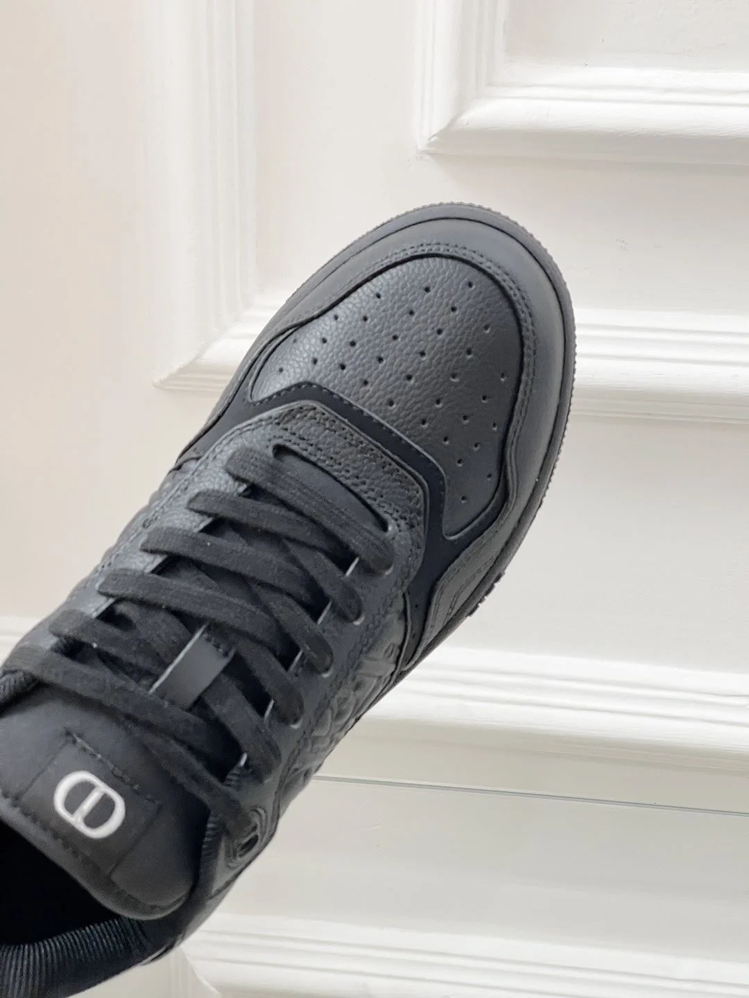Affordable Christian Dior Sneaker