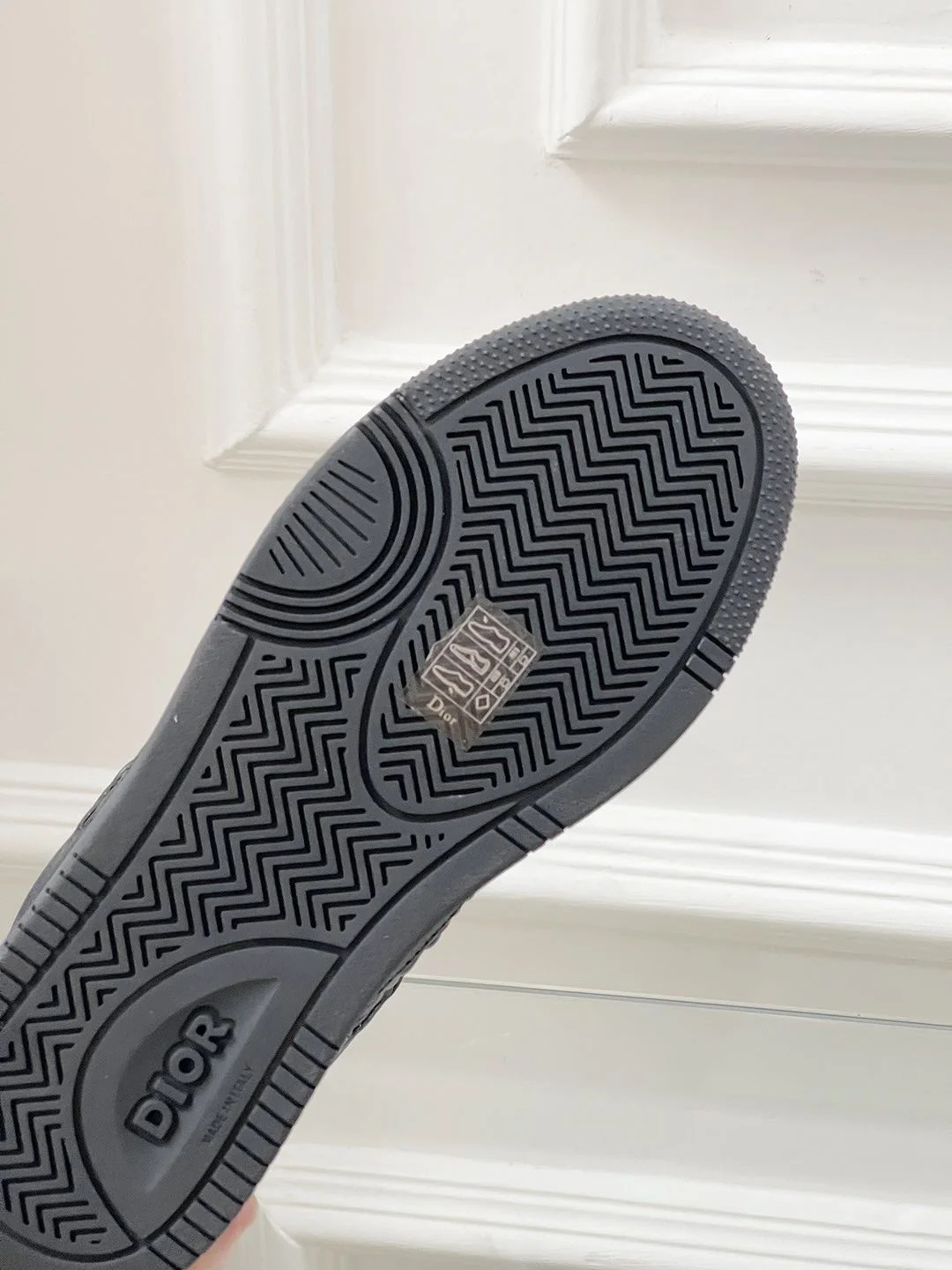 Affordable Christian Dior Sneaker