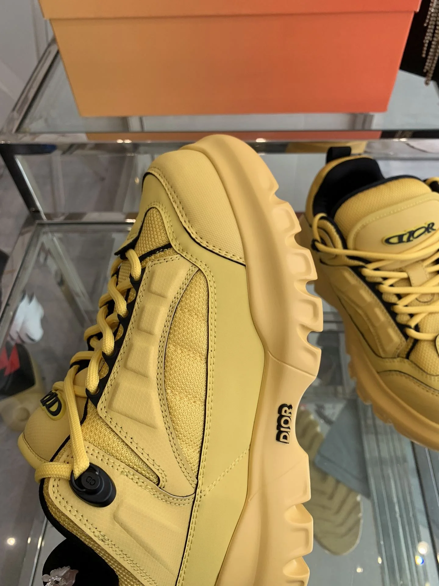Low-cost Christian Dior Sneaker