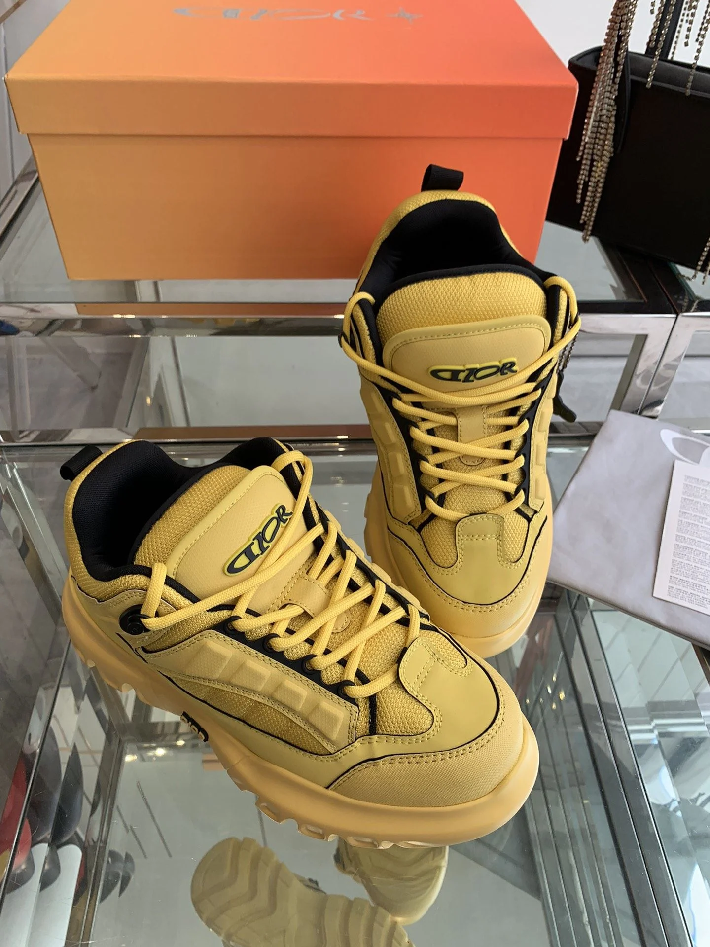 Low-cost Christian Dior Sneaker