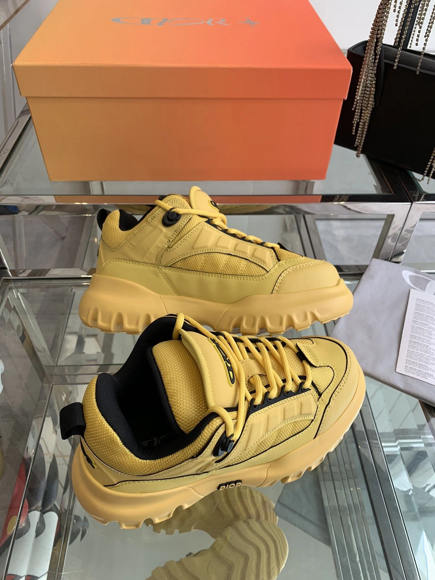 Low-cost Christian Dior Sneaker