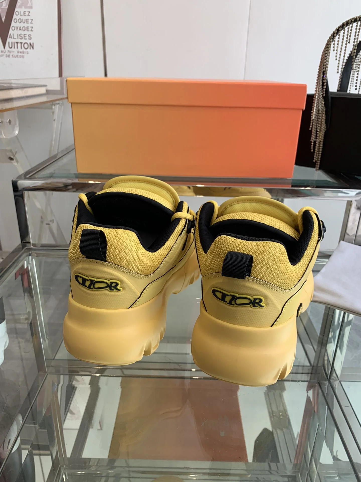 Low-cost Christian Dior Sneaker
