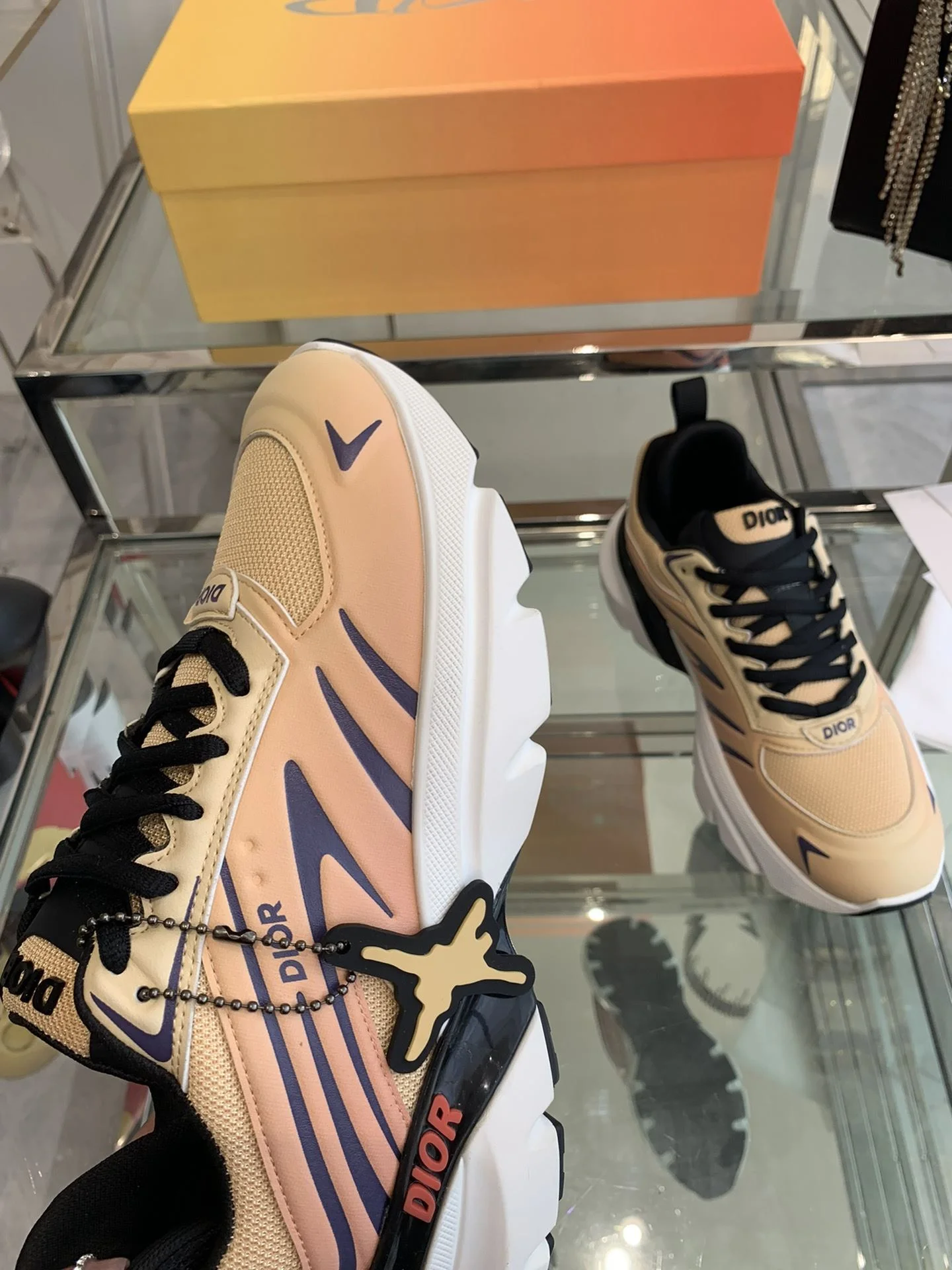 Mirror quality Christian Dior Sneaker