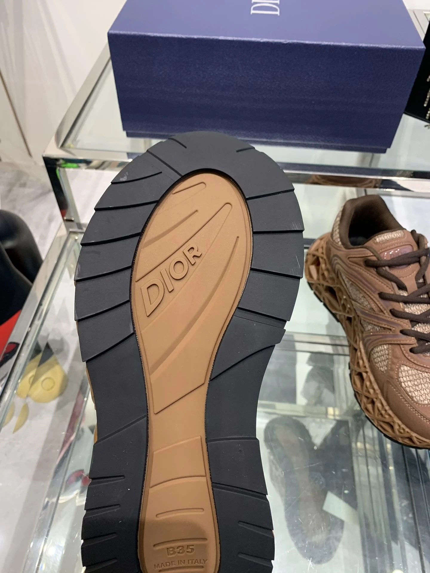 Exact replica Christian Dior Sneaker