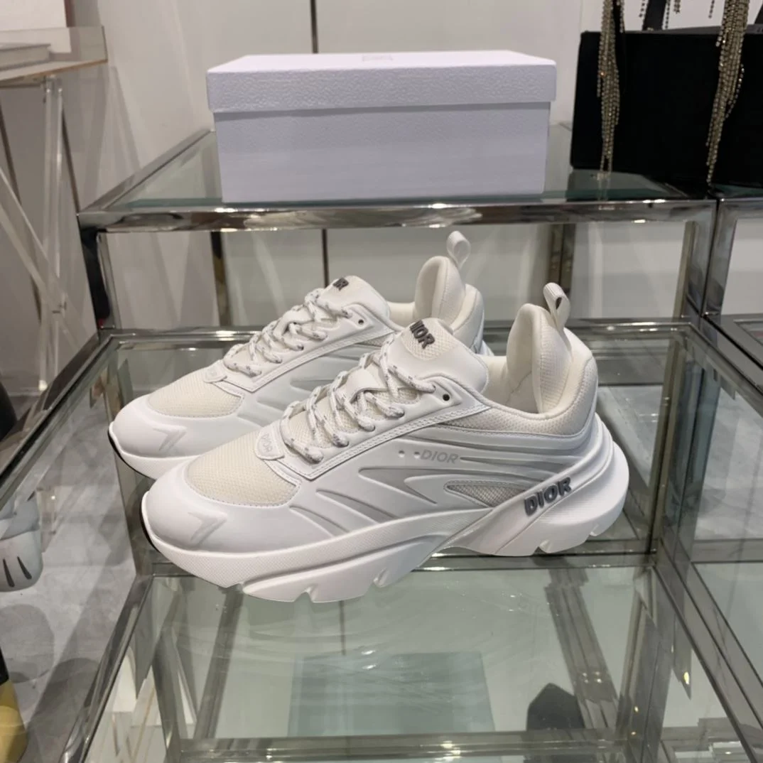Brand-authenticated Christian Dior Sneaker