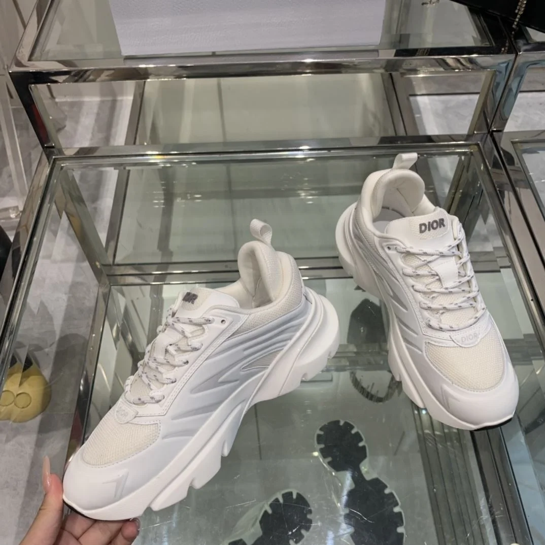 Brand-authenticated Christian Dior Sneaker