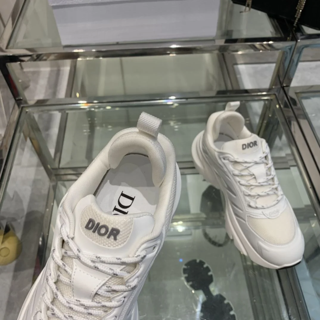 Brand-authenticated Christian Dior Sneaker
