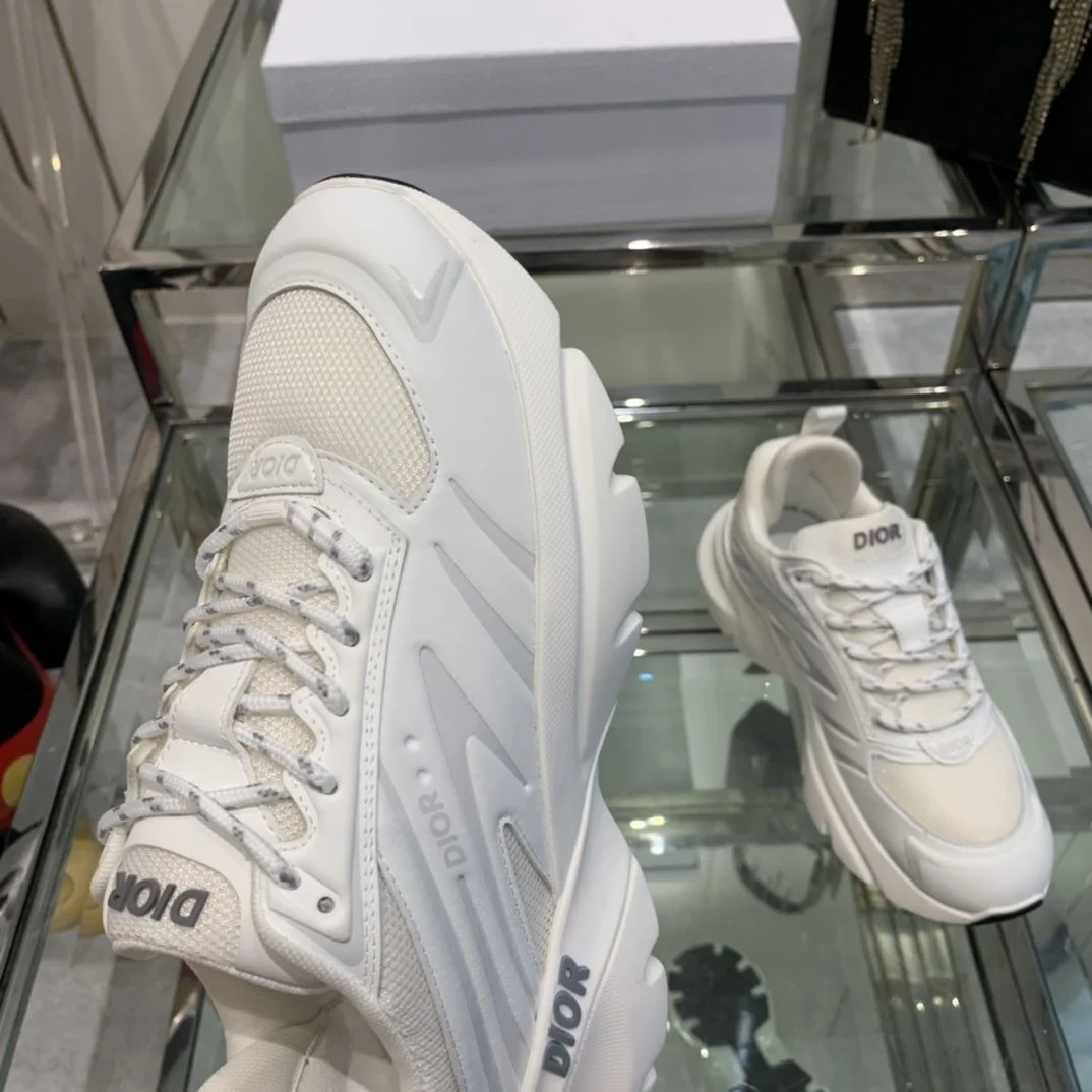 Brand-authenticated Christian Dior Sneaker