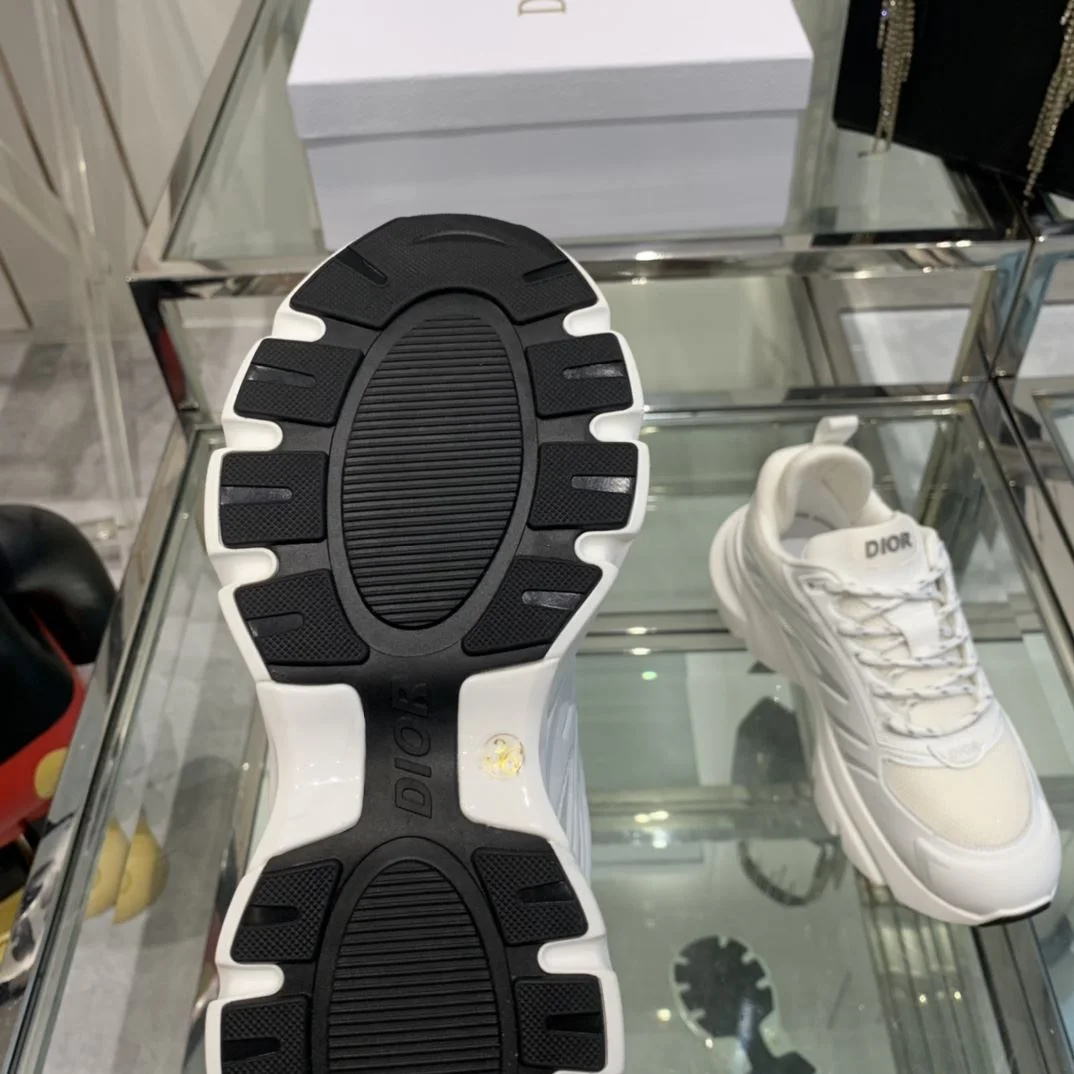 Brand-authenticated Christian Dior Sneaker